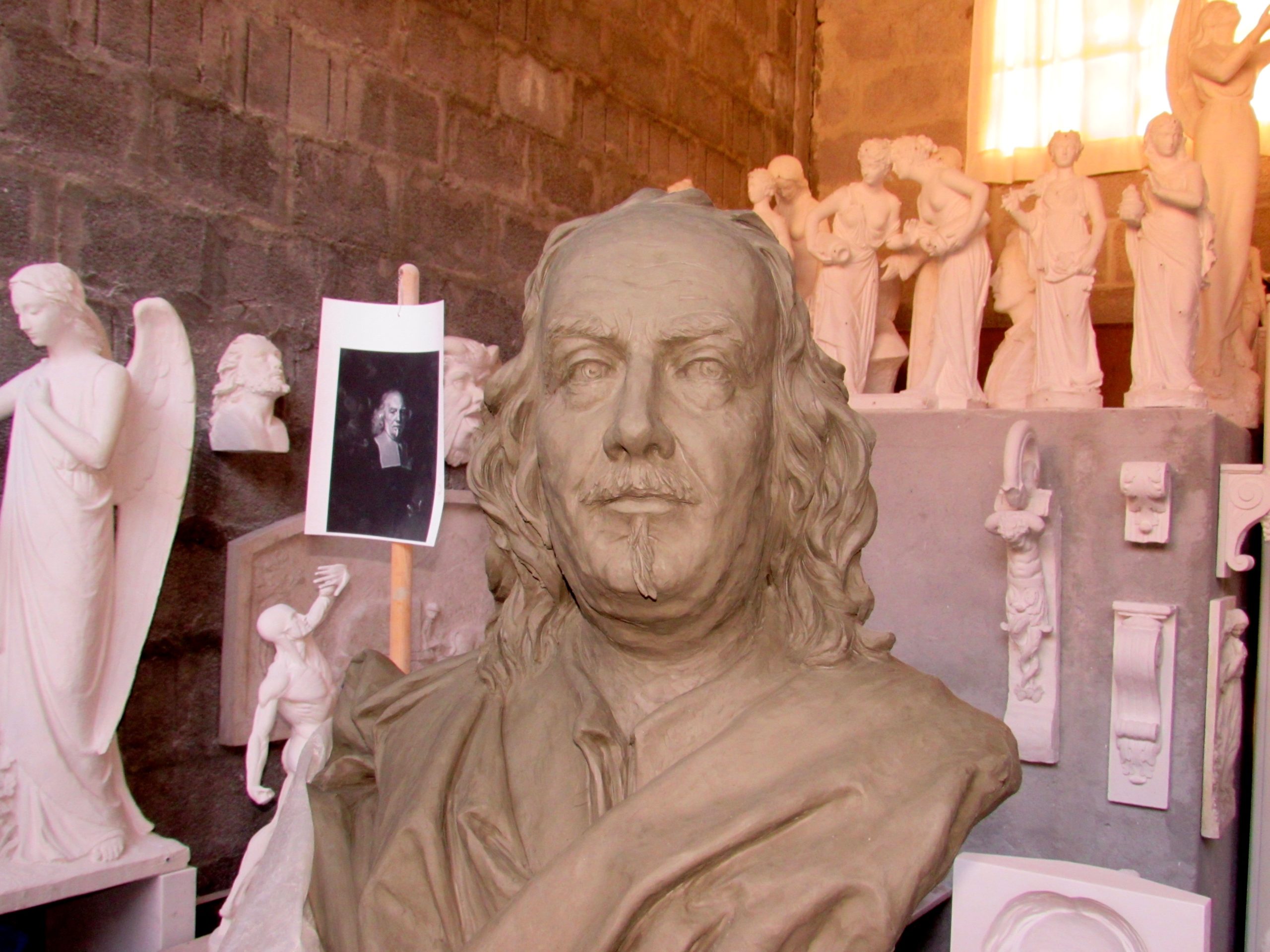 It's Time to Be The Curator of Your Life - Livology